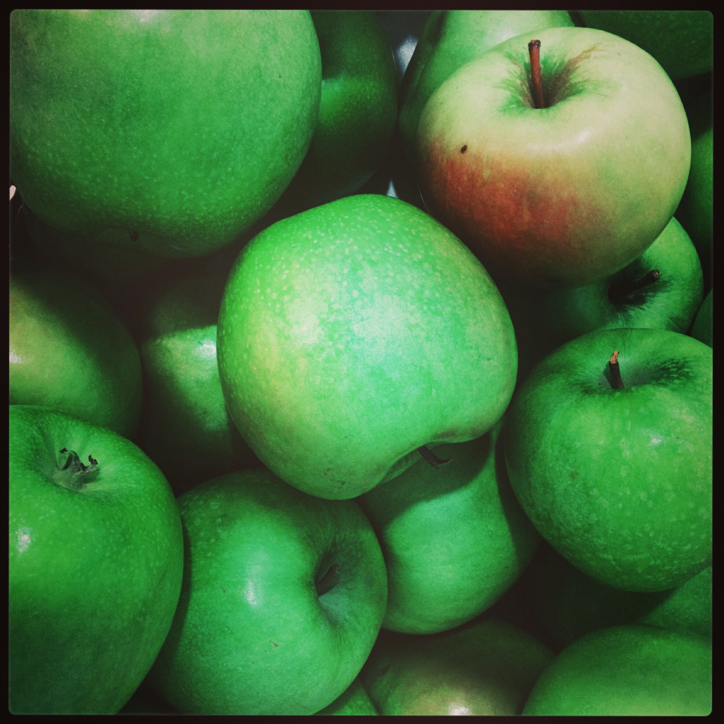 green_apple | NobelCom Blog